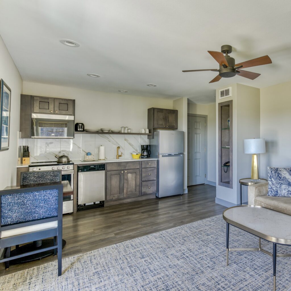 Lighthouse Oceanfront Resort | Long Beach WA Resorts